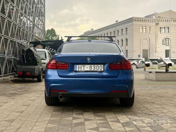 Blue BMW 320 2012 in Riga, with an engine capacity of 2.00 L and mileage of 227 thousand km for 10000 €, photo 3 on AUTOMOTO.COM.LV