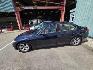 Zils BMW 320 2012 Panevēža, ar dzinēja tilpumu 2.00 L un nobraukumu 191 tūkst. km par 2590 €, foto 12 vietnē AUTOMOTO.COM.LV