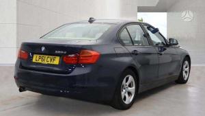 Zils BMW 320 2012 Panevēža, ar dzinēja tilpumu 2.00 L un nobraukumu 191 tūkst. km par 2590 €, foto 28 vietnē AUTOMOTO.COM.LV