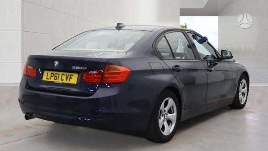 Zils BMW 320 2012 Panevēža, ar dzinēja tilpumu 2.00 L un nobraukumu 191 tūkst. km par 2590 €, foto 28 vietnē AUTOMOTO.COM.LV