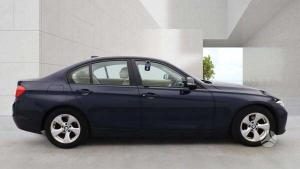Zils BMW 320 2012 Panevēža, ar dzinēja tilpumu 2.00 L un nobraukumu 191 tūkst. km par 2590 €, foto 29 vietnē AUTOMOTO.COM.LV