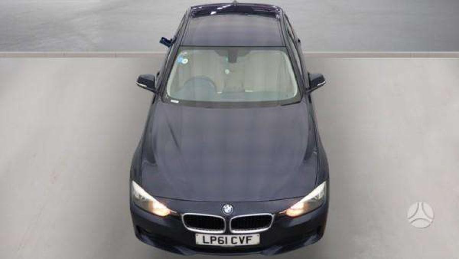 Zils BMW 320 2012 Panevēža, ar dzinēja tilpumu 2.00 L un nobraukumu 191 tūkst. km par 2590 €, foto 31 vietnē AUTOMOTO.COM.LV