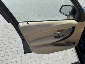 Blue BMW 320 2012 in Telschi, with an engine capacity of 2.00 L and mileage of 252 thousand km for 8300 €, photo 16 on AUTOMOTO.COM.LV