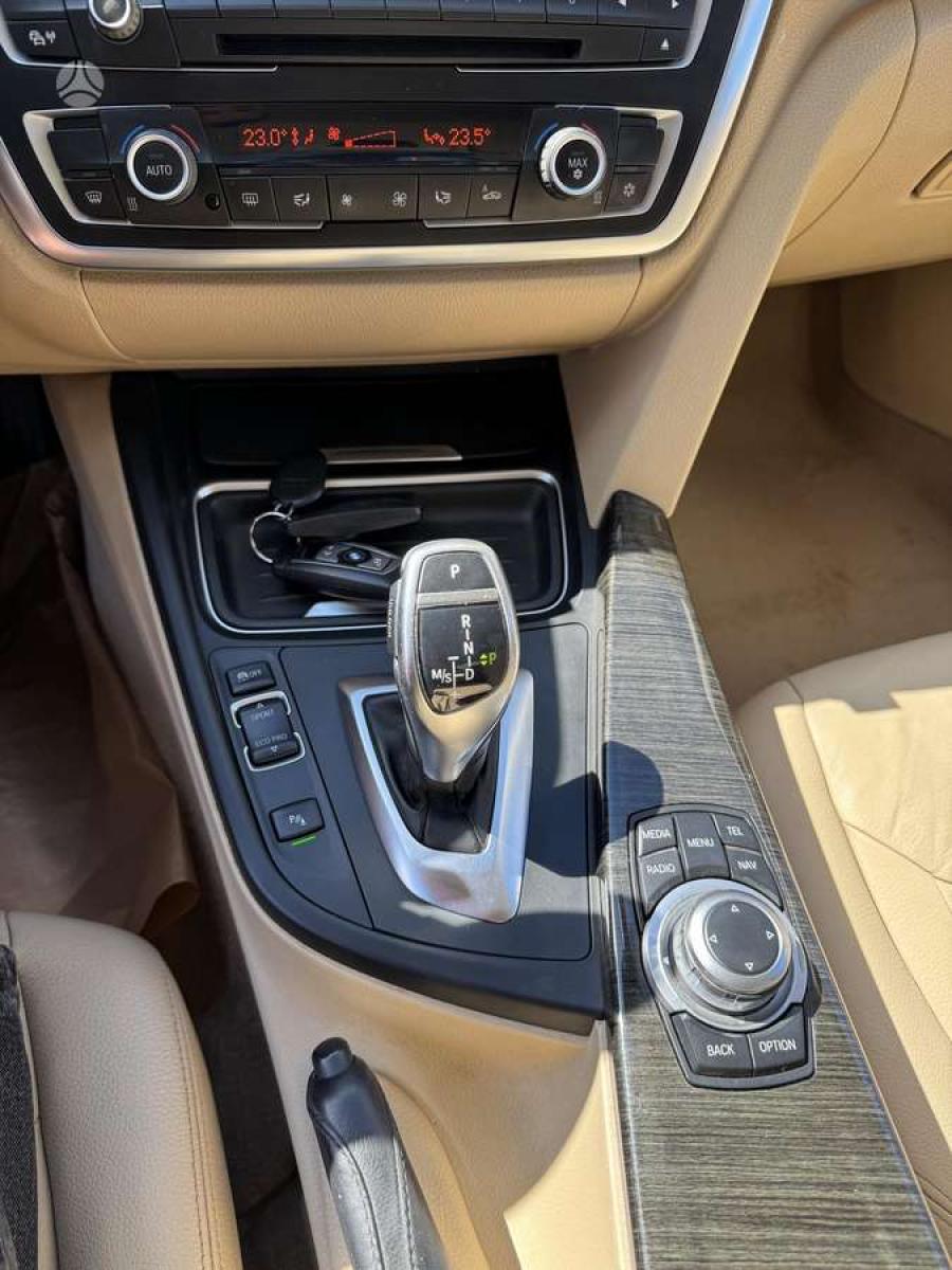 Blue BMW 320 2012 in Telschi, with an engine capacity of 2.00 L and mileage of 252 thousand km for 8300 €, photo 25 on AUTOMOTO.COM.LV