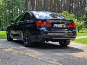 Zils BMW 320 2013 Viļņa, ar dzinēja tilpumu 2.00 L un nobraukumu 338 tūkst. km par 8250 €, foto 7 vietnē AUTOMOTO.COM.LV