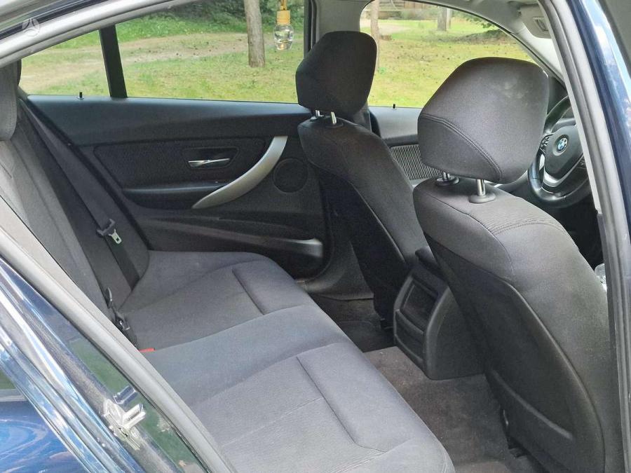 Zils BMW 320 2013 Viļņa, ar dzinēja tilpumu 2.00 L un nobraukumu 338 tūkst. km par 8250 €, foto 12 vietnē AUTOMOTO.COM.LV