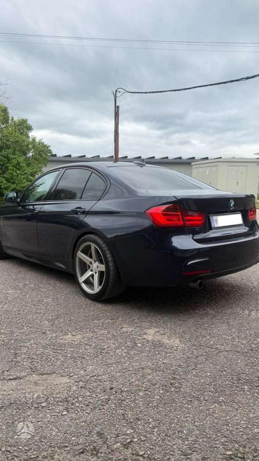 Blue BMW 320 2013 in Vilnius, with an engine capacity of 2.00 L and mileage of 312 thousand km for 8700 €, photo 6 on AUTOMOTO.COM.LV