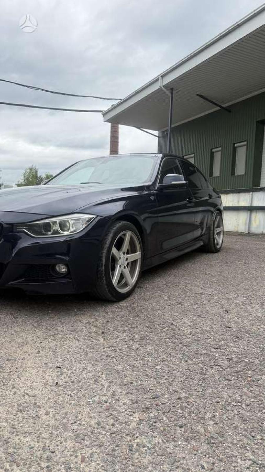Blue BMW 320 2013 in Vilnius, with an engine capacity of 2.00 L and mileage of 312 thousand km for 8700 €, photo 8 on AUTOMOTO.COM.LV