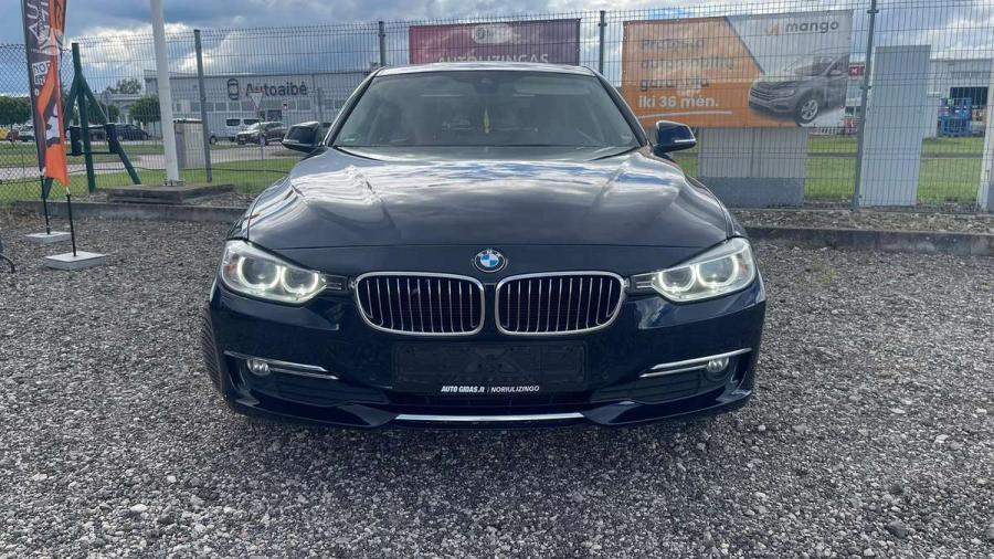 Blue BMW 320 2013 in Marijampole, with an engine capacity of 2.00 L and mileage of 276 thousand km for 10490 €, photo 8 on AUTOMOTO.COM.LV