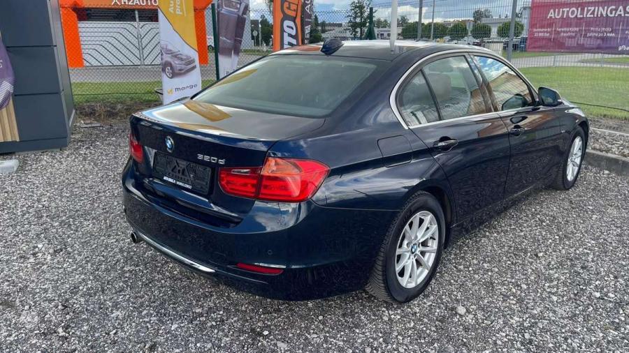 Blue BMW 320 2013 in Marijampole, with an engine capacity of 2.00 L and mileage of 276 thousand km for 10490 €, photo 15 on AUTOMOTO.COM.LV