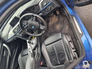 Zils BMW 320 2013 Jonava, ar dzinēja tilpumu 2.00 L un nobraukumu 146 tūkst. km par 3799 €, foto 11 vietnē AUTOMOTO.COM.LV