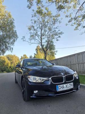 Zils BMW 320 2013 Plungė, ar dzinēja tilpumu 2.00 L un nobraukumu 347 tūkst. km par 8450 €, foto 13 vietnē AUTOMOTO.COM.LV