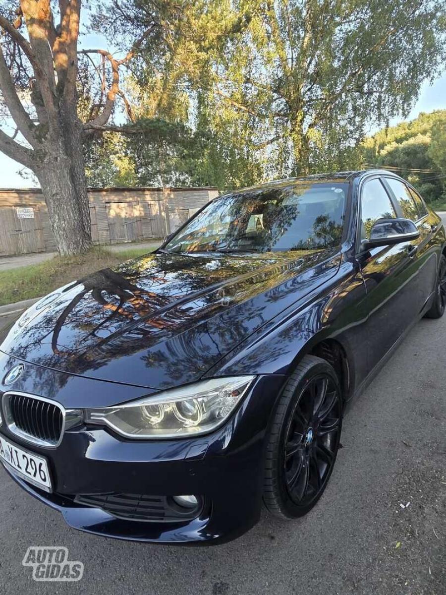 Zils BMW 320 2013 Plungė, ar dzinēja tilpumu 2.00 L un nobraukumu 347 tūkst. km par 8450 €, foto 17 vietnē AUTOMOTO.COM.LV