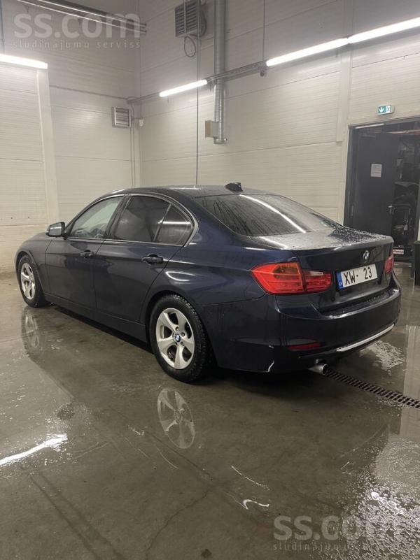 Blue BMW 320 2014 in Jelgava, with an engine capacity of 2.00 L and mileage of 293 thousand km for 9700 €, photo 5 on AUTOMOTO.COM.LV