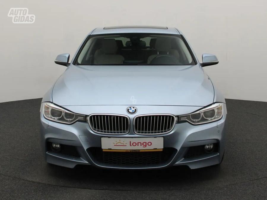 Blue BMW 320 2014 in Vilnius, with an engine capacity of 1.60 L and mileage of 203 thousand km for 11999 €, photo 4 on AUTOMOTO.COM.LV