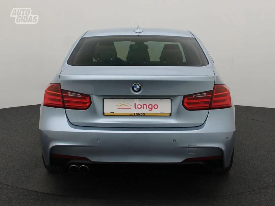 Blue BMW 320 2014 in Vilnius, with an engine capacity of 1.60 L and mileage of 203 thousand km for 11999 €, photo 6 on AUTOMOTO.COM.LV