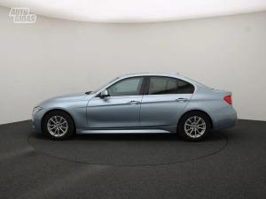 Blue BMW 320 2014 in Vilnius, with an engine capacity of 1.60 L and mileage of 203 thousand km for 11999 €, photo 7 on AUTOMOTO.COM.LV