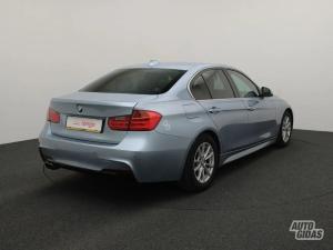 Blue BMW 320 2014 in Vilnius, with an engine capacity of 1.60 L and mileage of 203 thousand km for 11999 €, photo 9 on AUTOMOTO.COM.LV