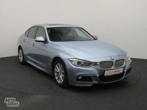 Blue BMW 320 2014 in Vilnius, with an engine capacity of 1.60 L and mileage of 203 thousand km for 11999 €, photo 11 on AUTOMOTO.COM.LV