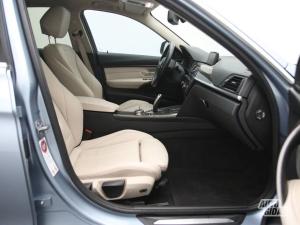 Blue BMW 320 2014 in Vilnius, with an engine capacity of 1.60 L and mileage of 203 thousand km for 11999 €, photo 15 on AUTOMOTO.COM.LV