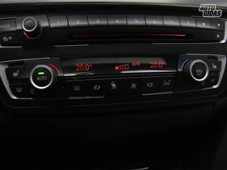 Blue BMW 320 2014 in Vilnius, with an engine capacity of 1.60 L and mileage of 203 thousand km for 11999 €, photo 21 on AUTOMOTO.COM.LV