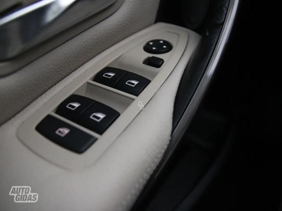 Blue BMW 320 2014 in Vilnius, with an engine capacity of 1.60 L and mileage of 203 thousand km for 11999 €, photo 27 on AUTOMOTO.COM.LV