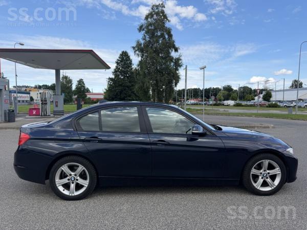 Zils BMW 320 2014 Rīga, ar dzinēja tilpumu 2.00 L un nobraukumu 186 tūkst. km par 10500 €, foto 5 vietnē AUTOMOTO.COM.LV