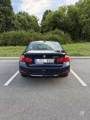 Blue BMW 320 2014 in Kaunas, with an engine capacity of 2.00 L and mileage of 409 thousand km for 9000 €, photo 5 on AUTOMOTO.COM.LV