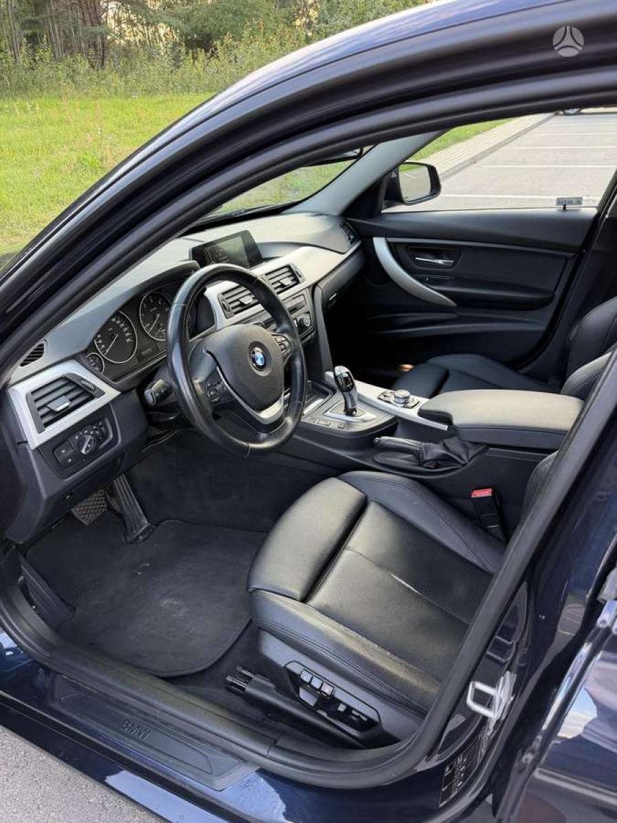Blue BMW 320 2014 in Kaunas, with an engine capacity of 2.00 L and mileage of 409 thousand km for 9000 €, photo 7 on AUTOMOTO.COM.LV