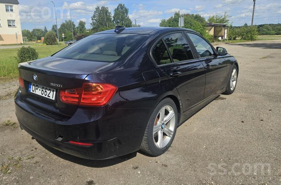 Zils BMW 320 2014 Preiļi, ar dzinēja tilpumu 2.00 L un nobraukumu 303 tūkst. km par 8300 €, foto 4 vietnē AUTOMOTO.COM.LV
