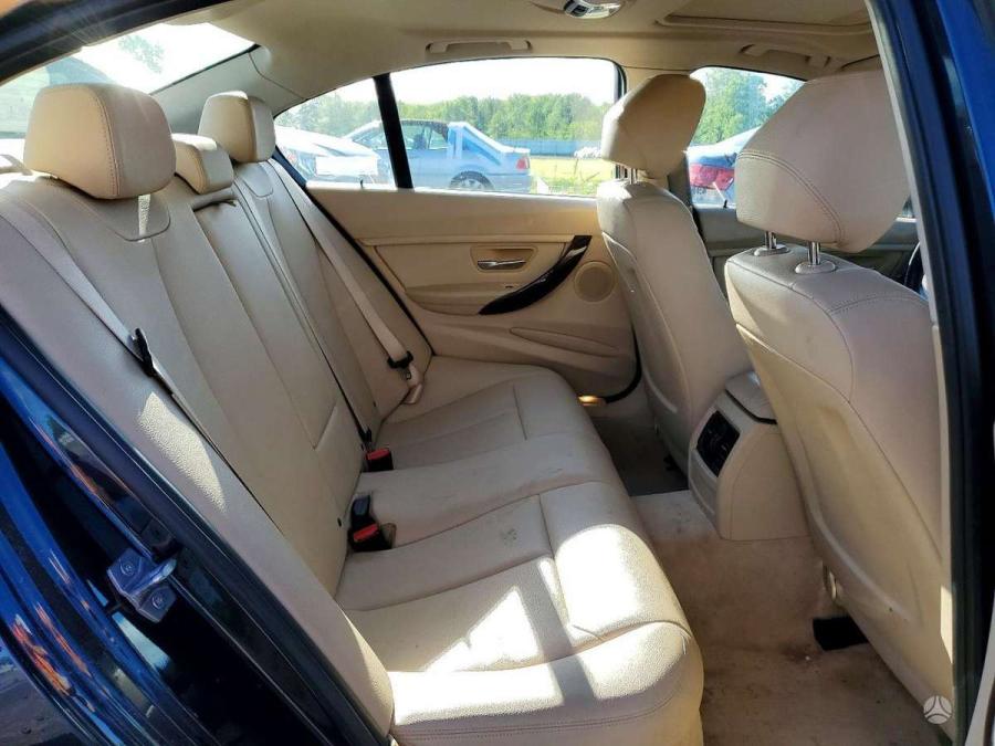 Zils BMW 320 2014 Viļņa, ar dzinēja tilpumu 2.00 L un nobraukumu 166 tūkst. km par 3999 €, foto 10 vietnē AUTOMOTO.COM.LV