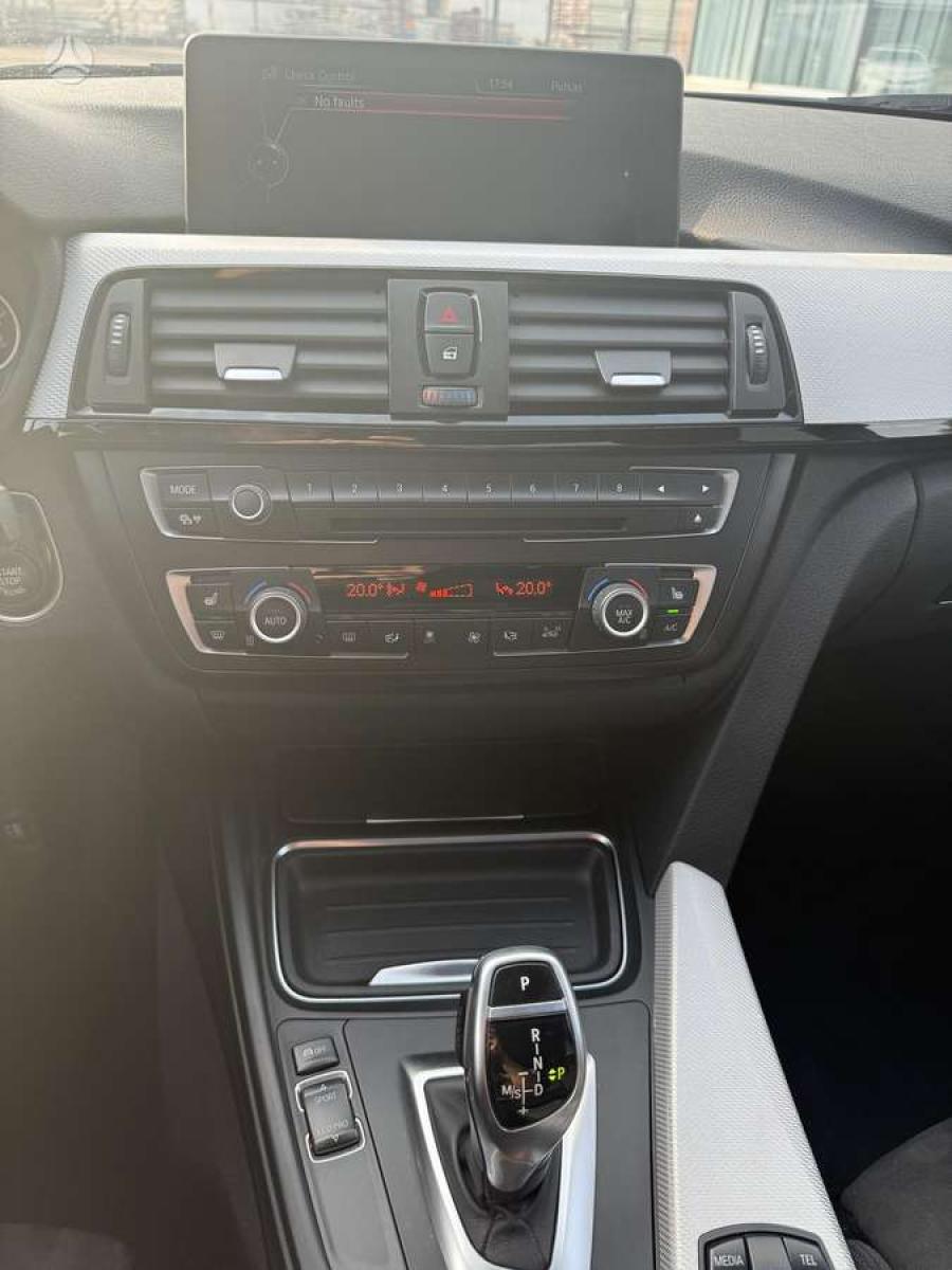 Blue BMW 320 2015 in Panevezys, with an engine capacity of 2.00 L and mileage of 205 thousand km for 11999 €, photo 13 on AUTOMOTO.COM.LV