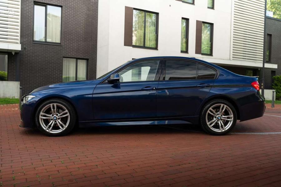 Zils BMW 320 2016 Viļņa, ar dzinēja tilpumu 2.00 L un nobraukumu 230 tūkst. km par 12999 €, foto 4 vietnē AUTOMOTO.COM.LV