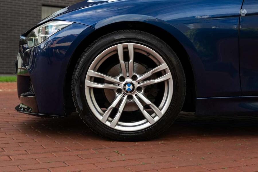 Zils BMW 320 2016 Viļņa, ar dzinēja tilpumu 2.00 L un nobraukumu 230 tūkst. km par 12999 €, foto 5 vietnē AUTOMOTO.COM.LV