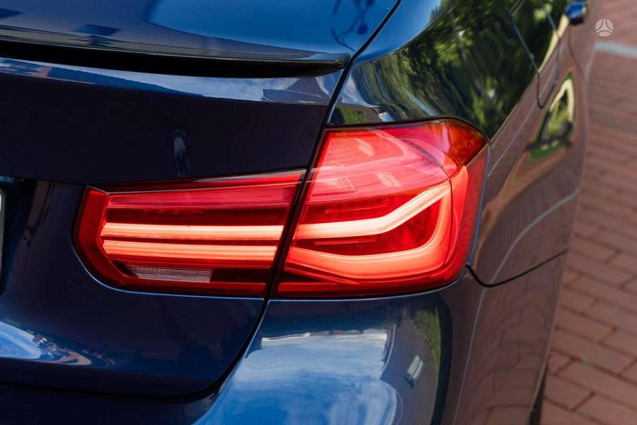 Zils BMW 320 2016 Viļņa, ar dzinēja tilpumu 2.00 L un nobraukumu 230 tūkst. km par 12999 €, foto 14 vietnē AUTOMOTO.COM.LV