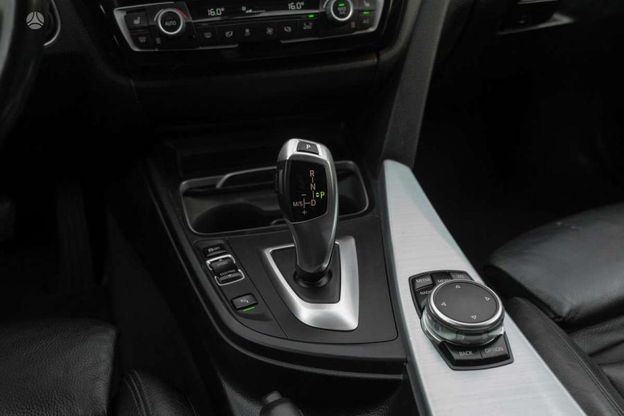 Zils BMW 320 2016 Viļņa, ar dzinēja tilpumu 2.00 L un nobraukumu 230 tūkst. km par 12999 €, foto 18 vietnē AUTOMOTO.COM.LV