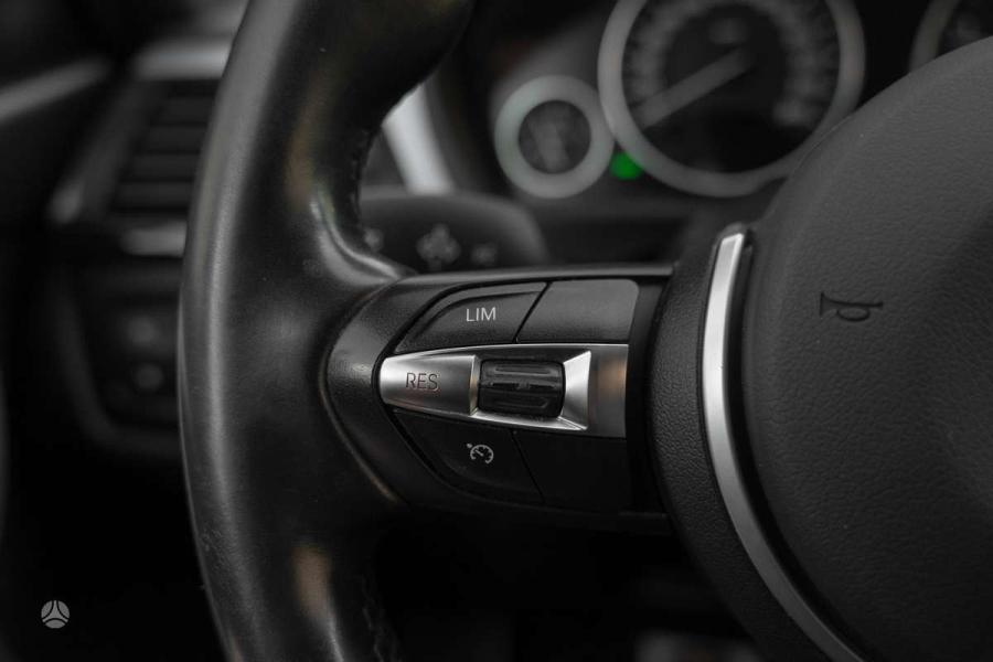 Zils BMW 320 2016 Viļņa, ar dzinēja tilpumu 2.00 L un nobraukumu 230 tūkst. km par 12999 €, foto 19 vietnē AUTOMOTO.COM.LV