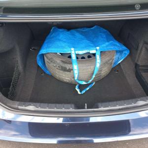 Blue BMW 320 2016 in Panevezys, with an engine capacity of 2.00 L and mileage of 275 thousand km for 7450 €, photo 21 on AUTOMOTO.COM.LV