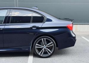 Zils BMW 320 2016 Kauņa, ar dzinēja tilpumu 2.00 L un nobraukumu 263 tūkst. km par 14400 €, foto 45 vietnē AUTOMOTO.COM.LV