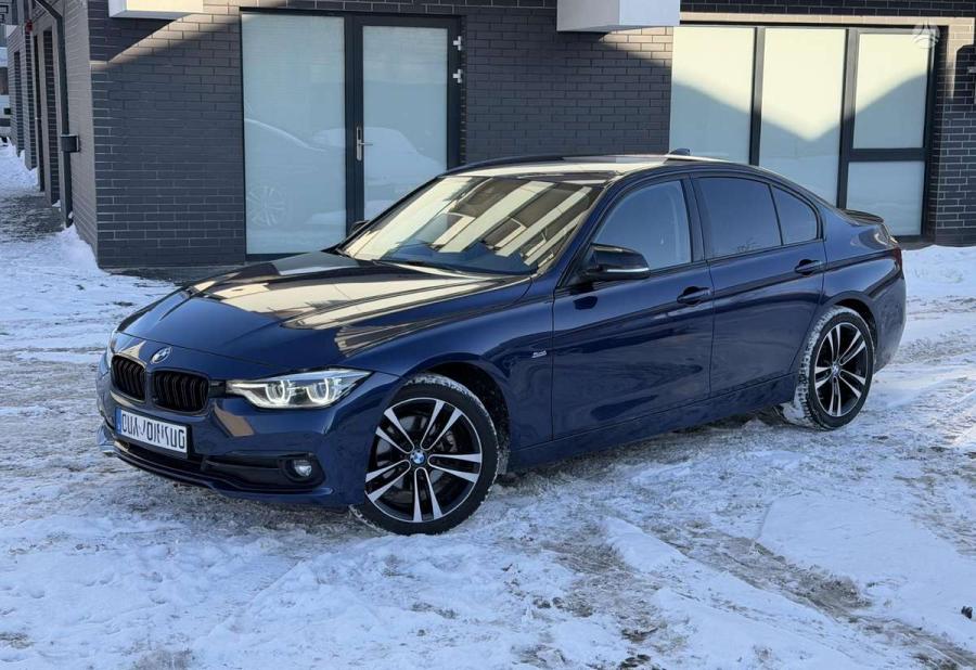 Blue BMW 320 2017 in Vilnius, with an engine capacity of 2.00 L and mileage of 220 thousand km for 13999 €, photo 1 on AUTOMOTO.COM.LV
