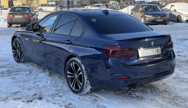 Blue BMW 320 2017 in Vilnius, with an engine capacity of 2.00 L and mileage of 220 thousand km for 13999 €, photo 3 on AUTOMOTO.COM.LV