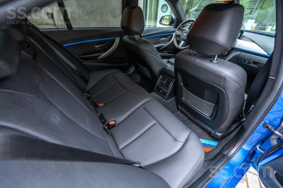 Zils BMW 320 2017 Rīga, ar dzinēja tilpumu 2.00 L un nobraukumu 100 tūkst. km par 17990 €, foto 16 vietnē AUTOMOTO.COM.LV