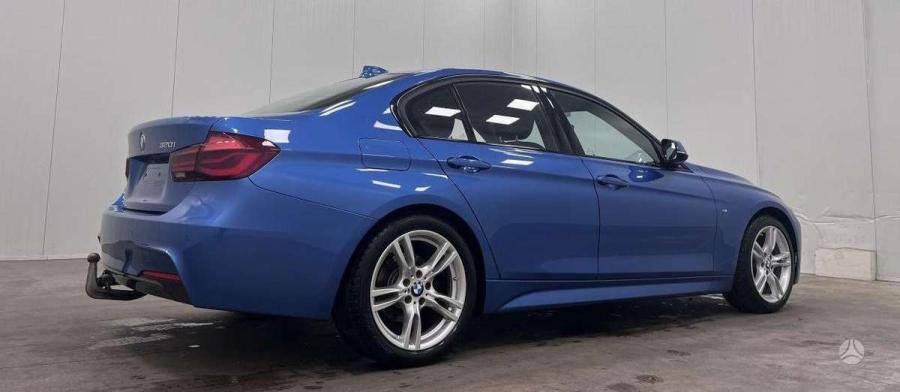 Zils BMW 320 2018 Kauņa, ar dzinēja tilpumu 2.00 L un nobraukumu 210 tūkst. km par 11798 €, foto 4 vietnē AUTOMOTO.COM.LV