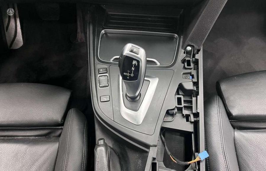 Zils BMW 320 2018 Kauņa, ar dzinēja tilpumu 2.00 L un nobraukumu 210 tūkst. km par 11798 €, foto 12 vietnē AUTOMOTO.COM.LV