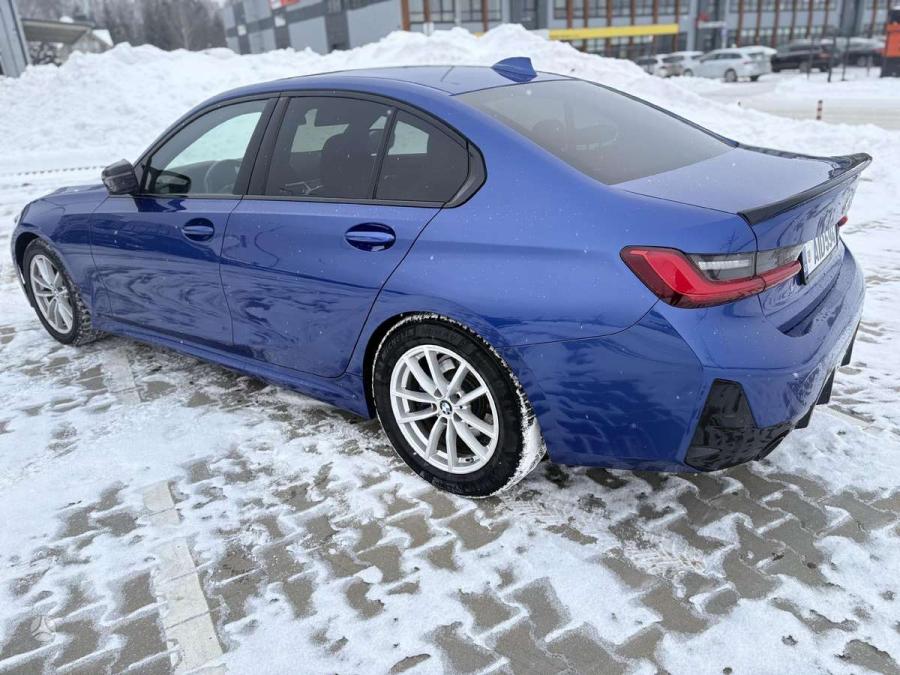 Blue BMW 320 2019 in Vilnius, with an engine capacity of 2.00 L and mileage of 126 thousand km for 26300 €, photo 6 on AUTOMOTO.COM.LV