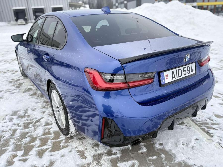 Blue BMW 320 2019 in Vilnius, with an engine capacity of 2.00 L and mileage of 126 thousand km for 26300 €, photo 10 on AUTOMOTO.COM.LV