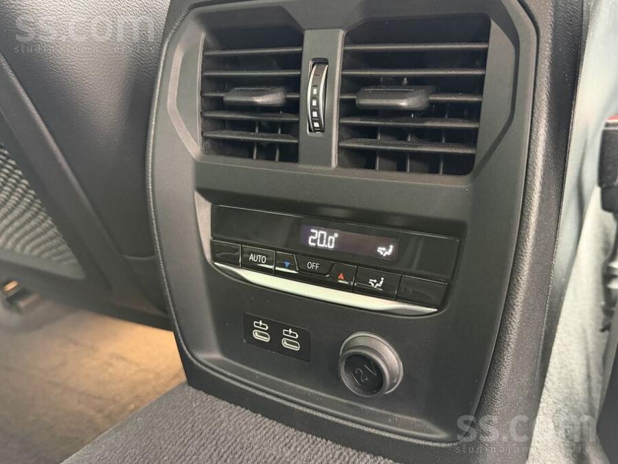 Blue BMW 320 2019 in Riga, with an engine capacity of 2.00 L and mileage of 80 thousand km for 27990 €, photo 15 on AUTOMOTO.COM.LV