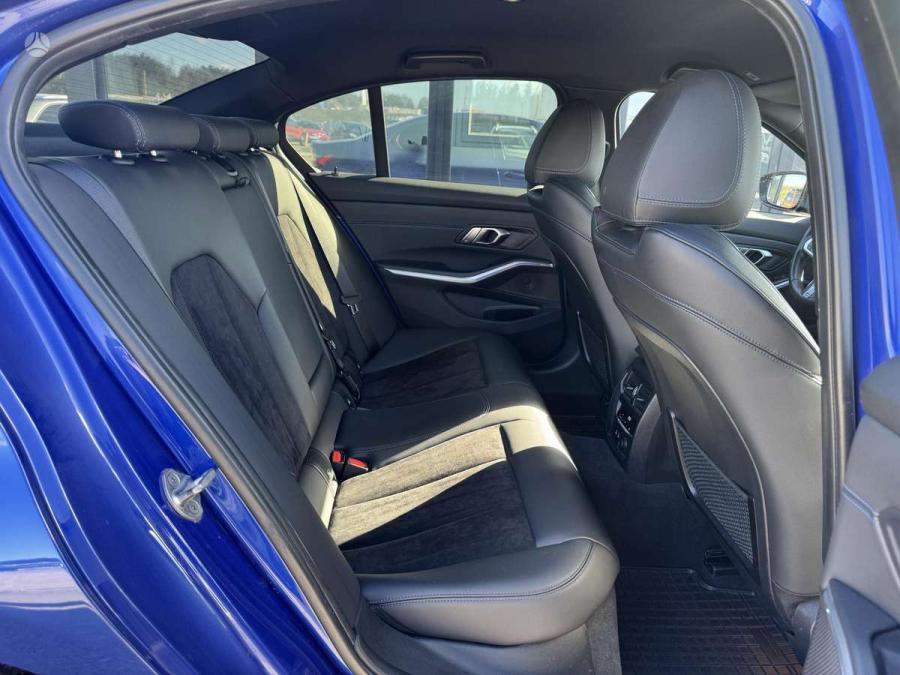 Zils BMW 320 2019 Viļņa, ar dzinēja tilpumu 2.00 L un nobraukumu 214 tūkst. km par 19950 €, foto 12 vietnē AUTOMOTO.COM.LV