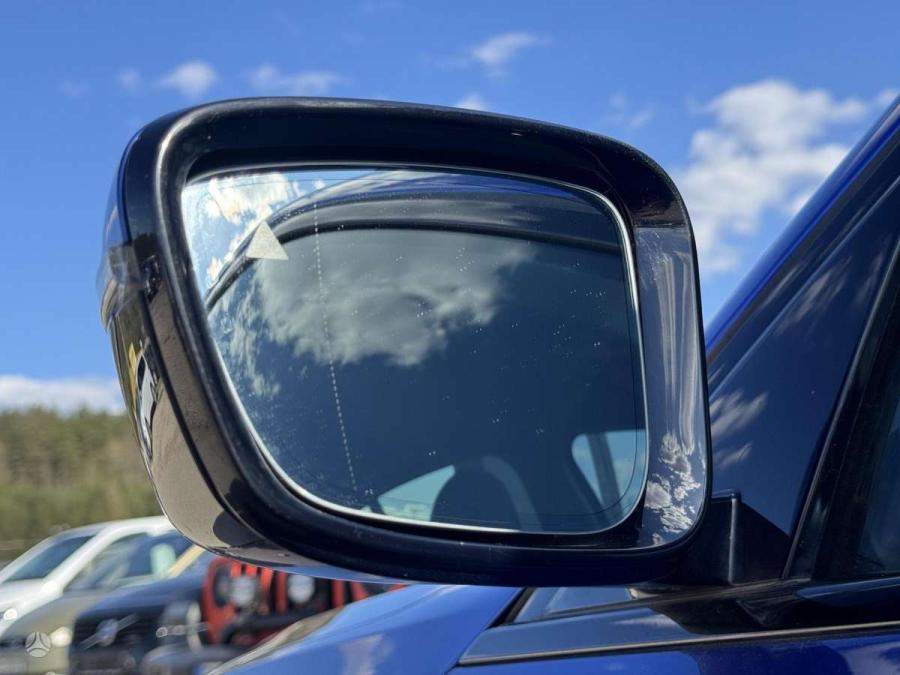 Blue BMW 320 2019 in Vilnius, with an engine capacity of 2.00 L and mileage of 214 thousand km for 19950 €, photo 24 on AUTOMOTO.COM.LV