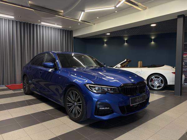 Blue BMW 320 2019 in Riga, with an engine capacity of 2.00 L and mileage of 93 thousand km for 26500 €, photo 2 on AUTOMOTO.COM.LV